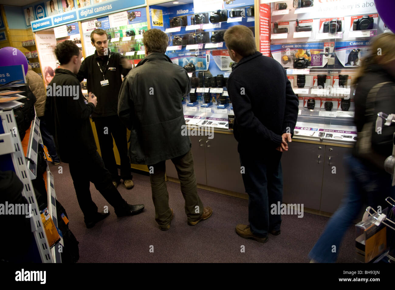 Camera shop hi-res stock photography and images - Alamy