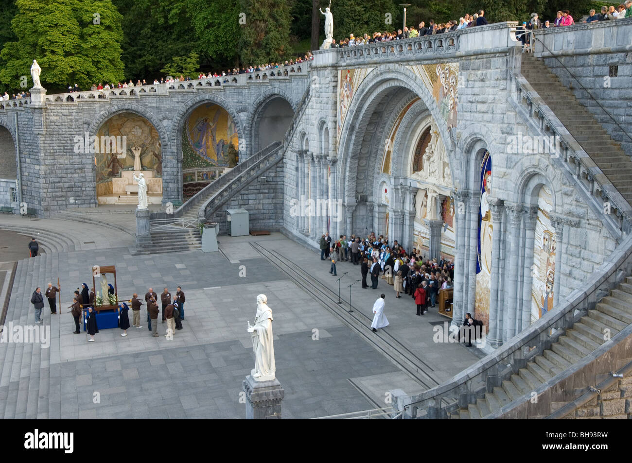 Procession of the virgin mary hi-res stock photography and images - Alamy