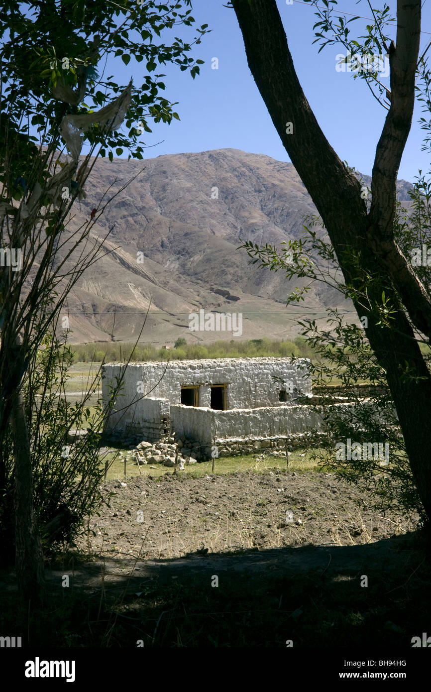 Stone farm building hi-res stock photography and images - Alamy