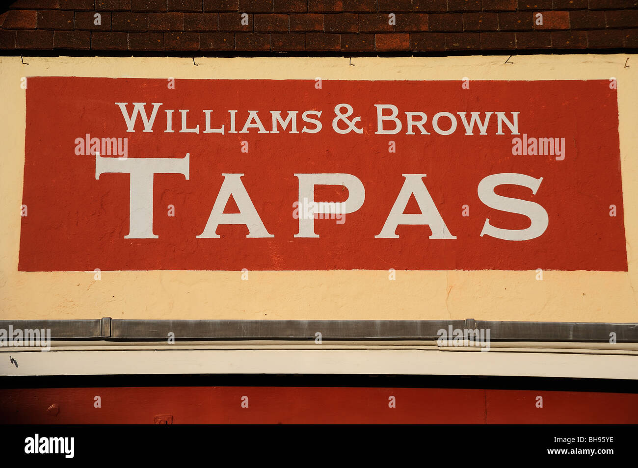 tapas williams bar restaurant L Whitstable sea Stock Photo - Alamy
