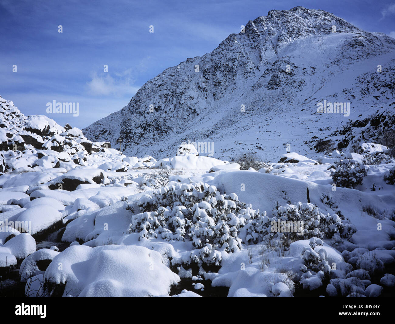 Tryfan mountain north ridge in snowy landscape after snowfall in ...