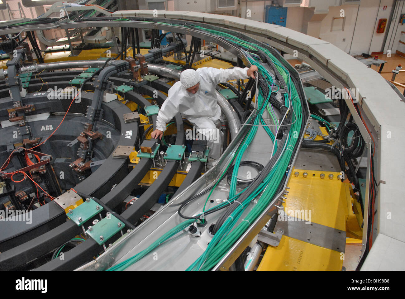 RFX consortium, scientific and technological searches about ...