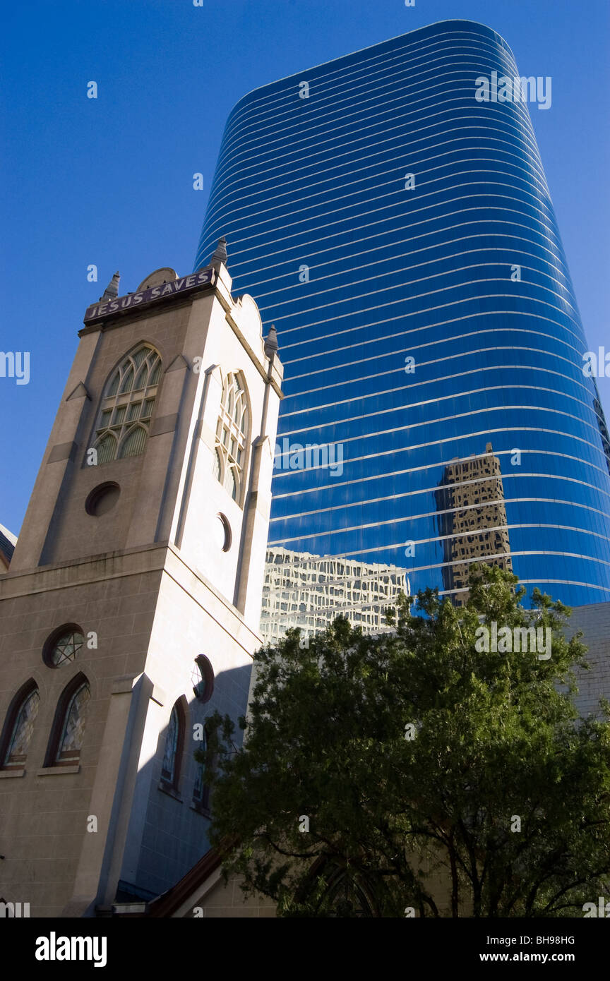 Modern buildings in the Skyline district of downtown Houston, Texas ...