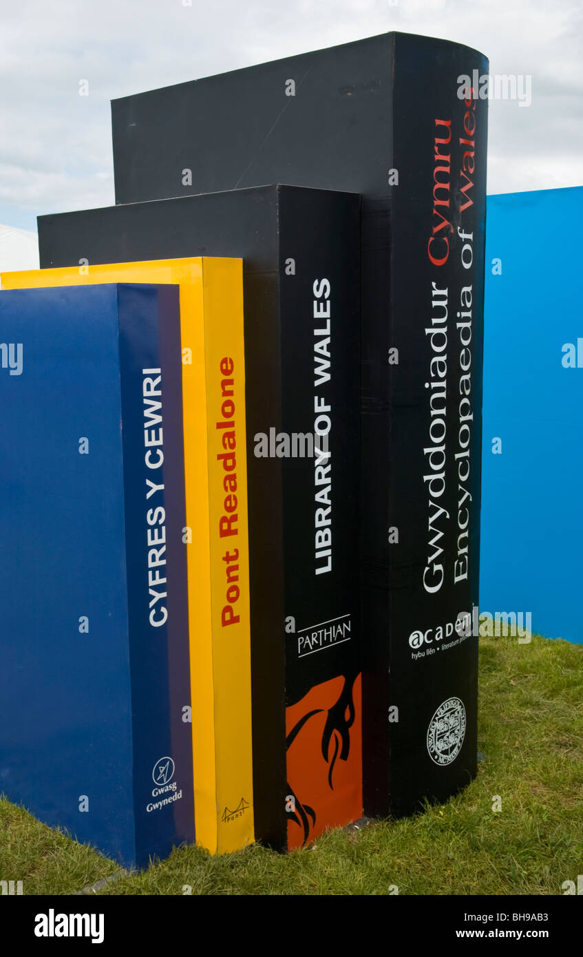 Promotional display of Welsh books at Hay Festival 2009 Stock Photo - Alamy