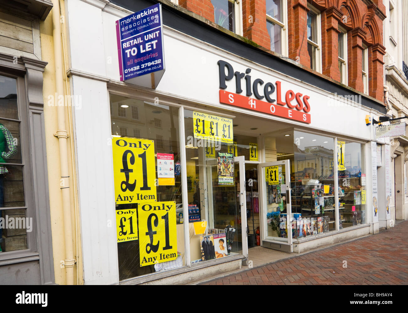 Priceless hi-res stock photography and images - Alamy