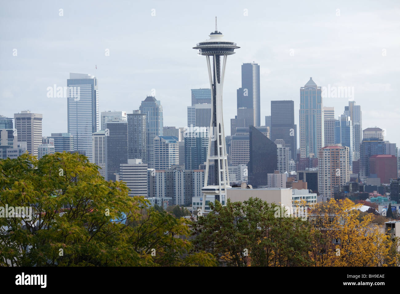 Washington mutual tower building hi-res stock photography and images ...
