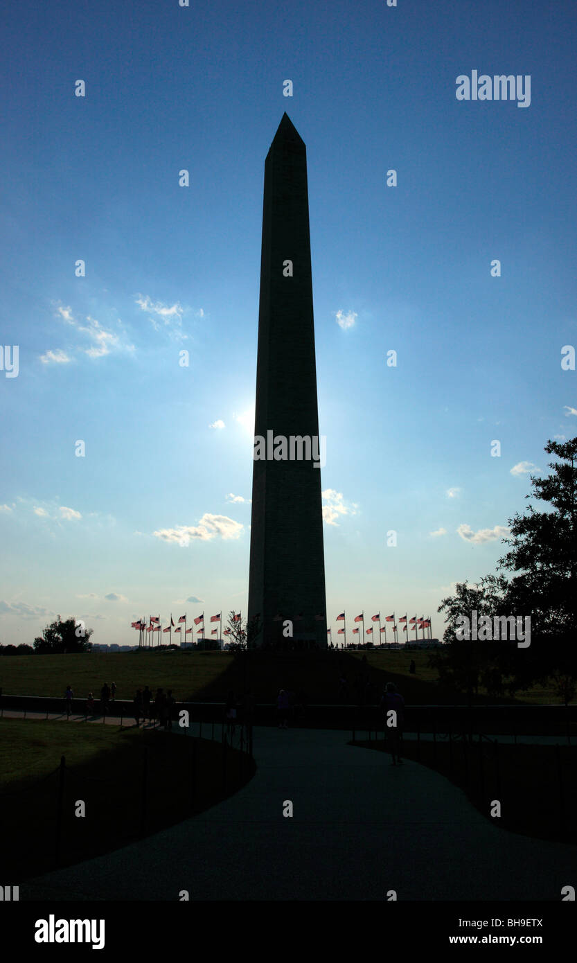 National mall tall monument hi-res stock photography and images - Alamy