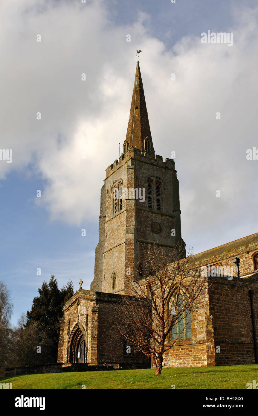 Holy Cross Church, Byfield, Northamptonshire, England, UK Stock Photo ...