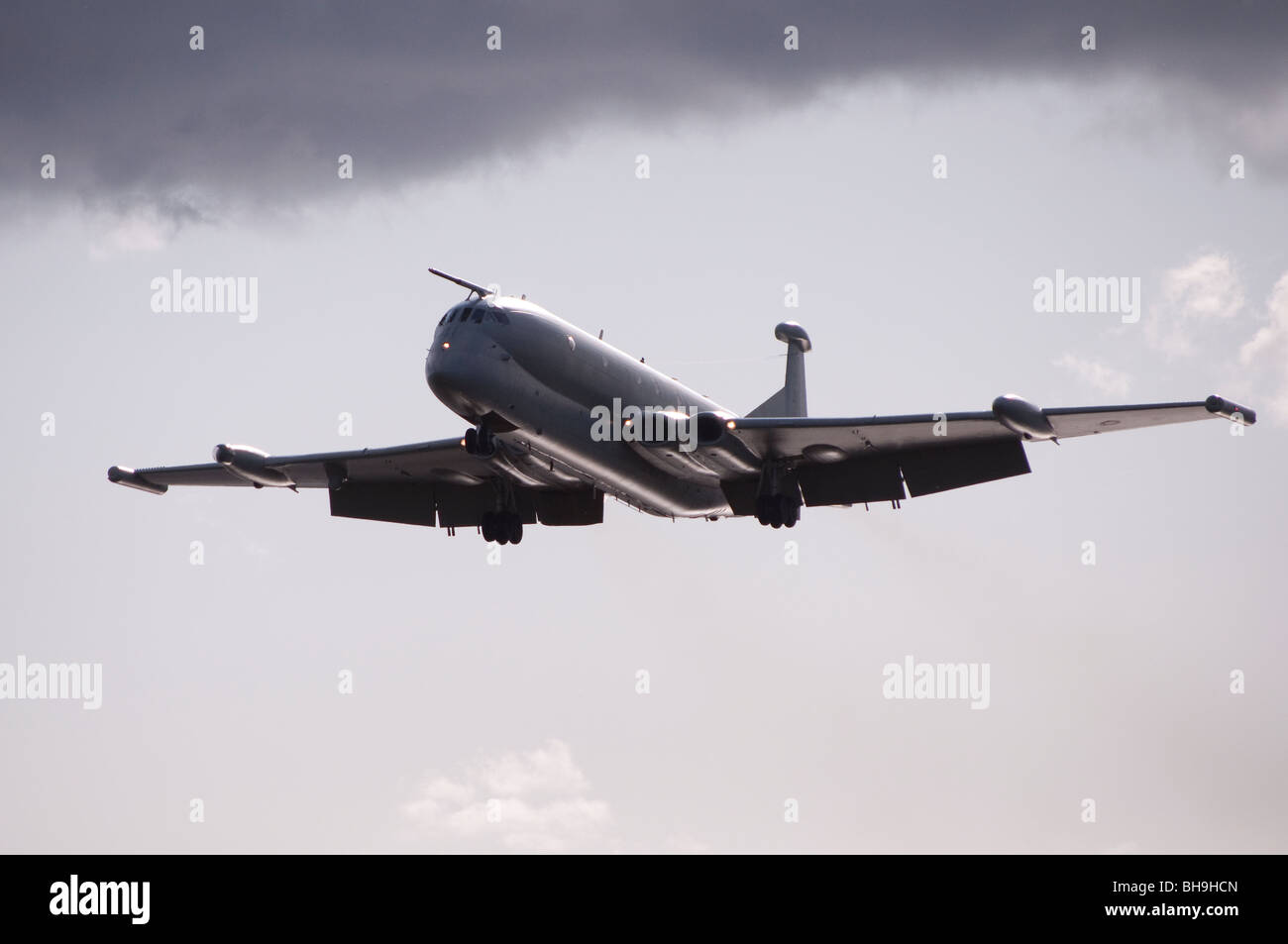 Nimrod aircraft hi-res stock photography and images - Alamy
