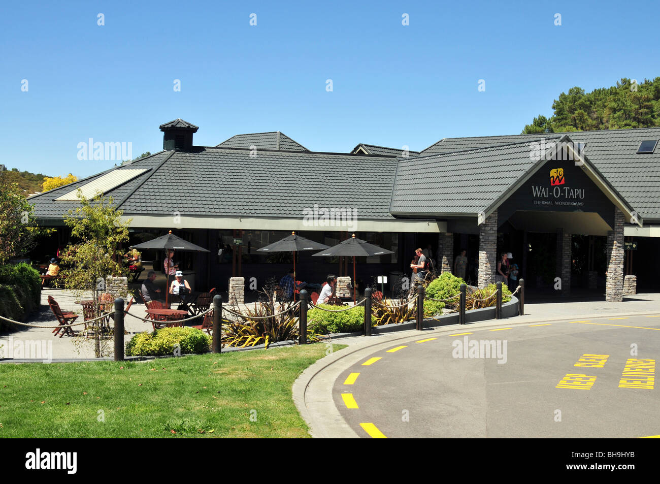 Wai O Tapu visitors centre, Rotorua, New Zealand Stock Photo - Alamy