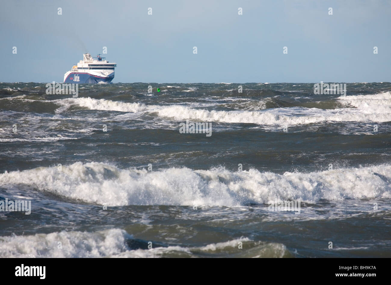 A Color Line ferry approaches Hirtshals Stock Photo - Alamy