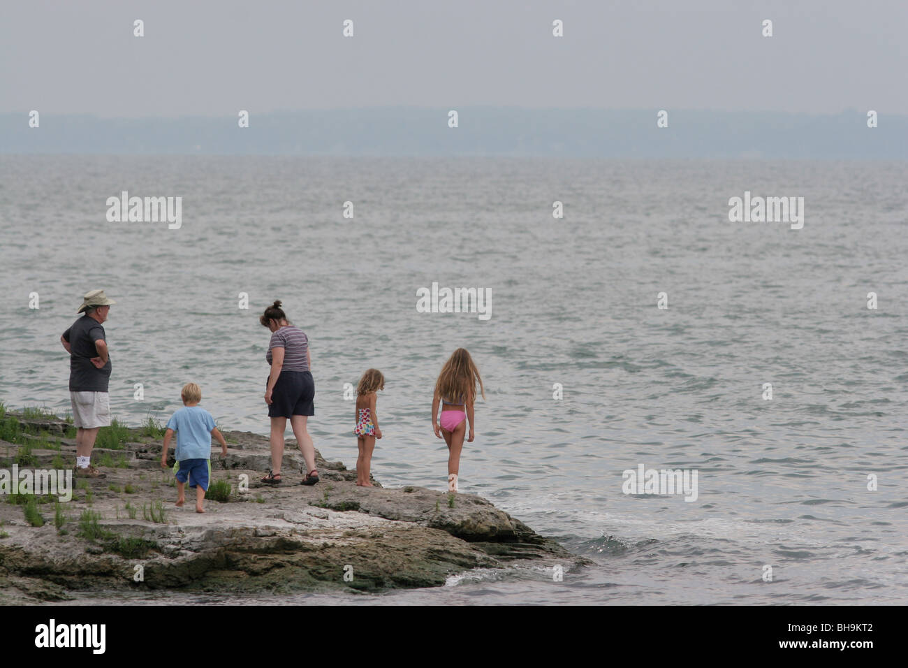 family hiking Lake Erie Kelly's island cliff Stock Photo - Alamy