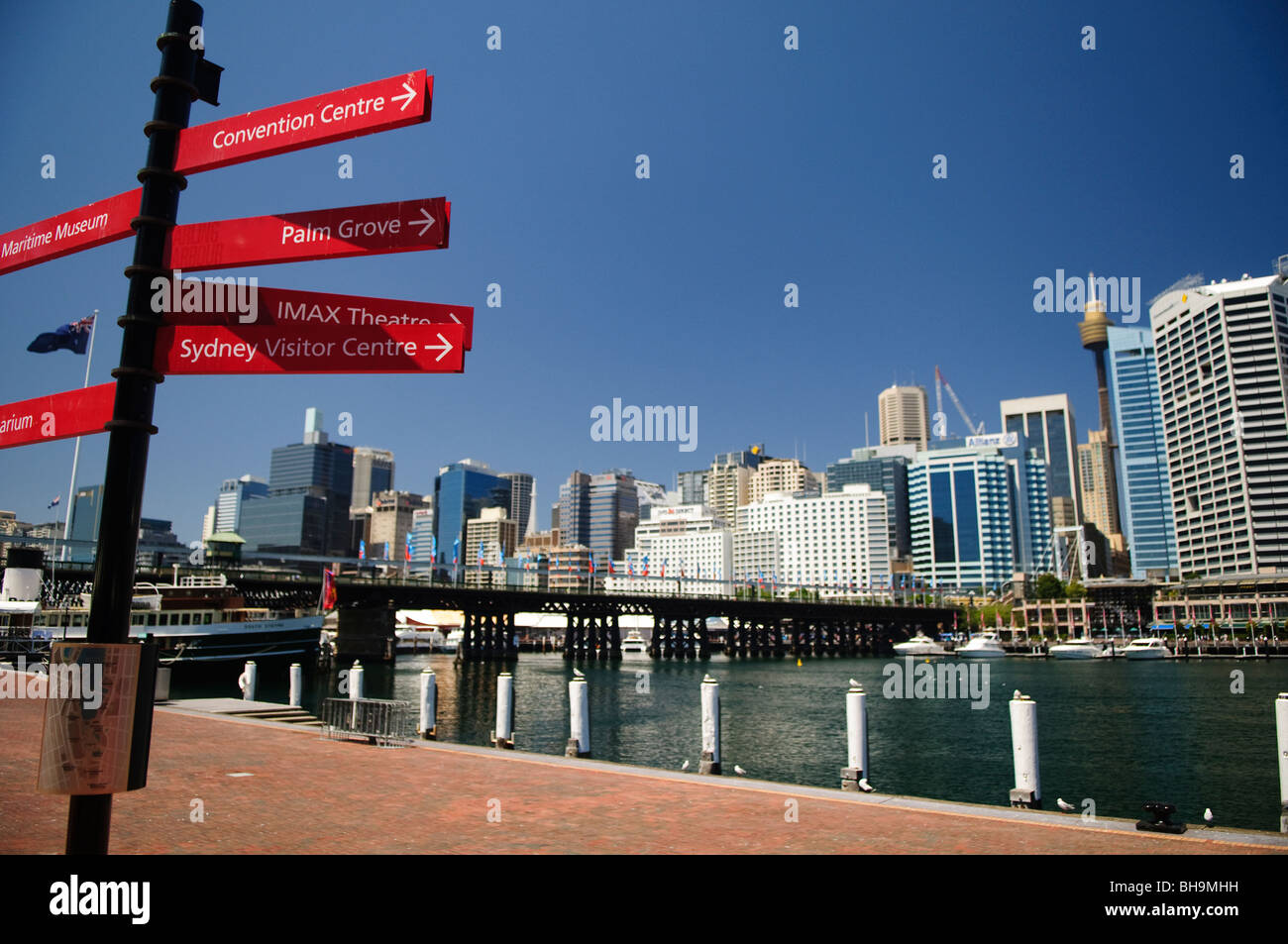 Darling Harbour Red Signs Sydney Australia // SYDNEY, Australia — Red ...