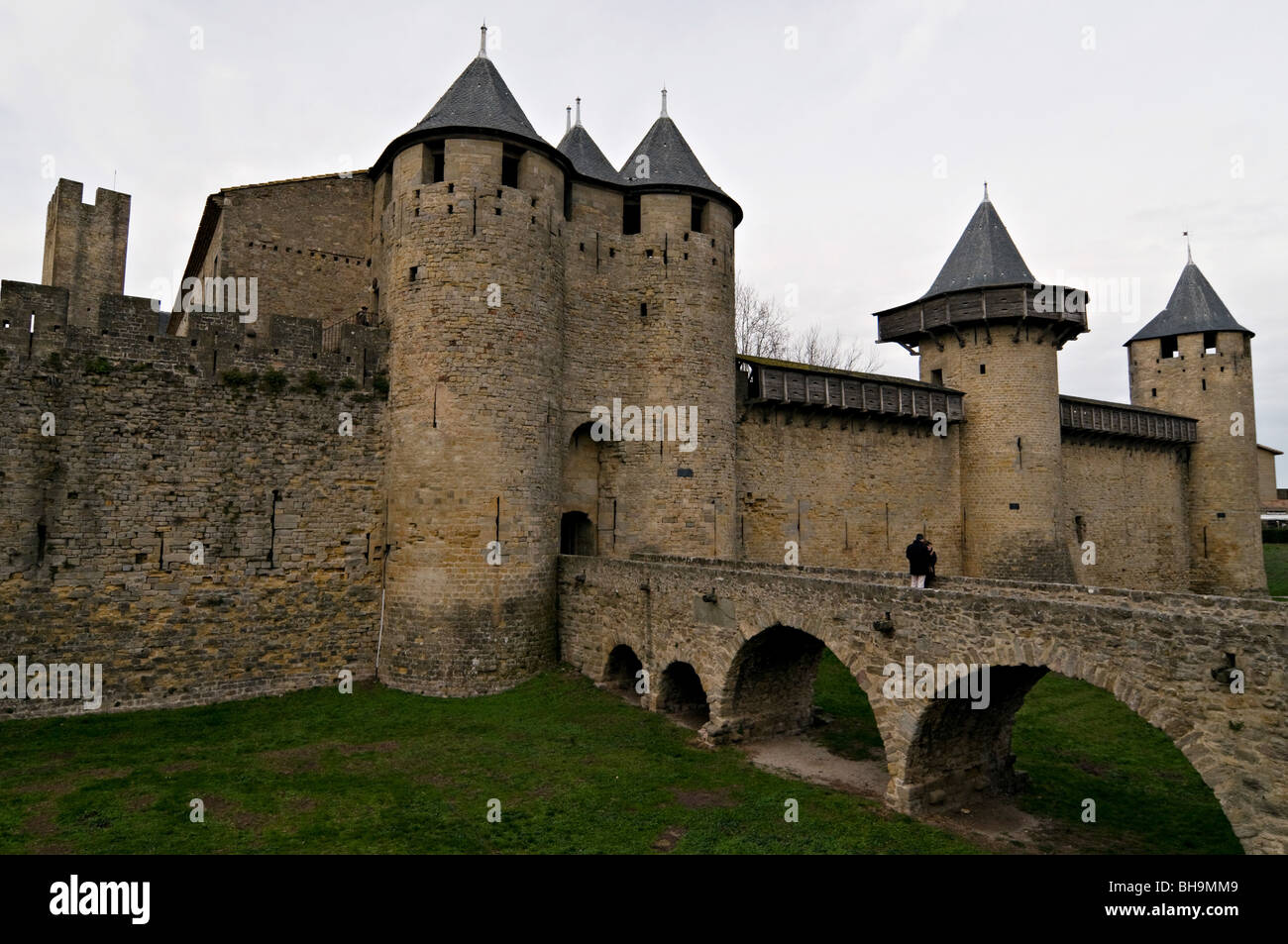 Le Chateau de Carcassone (Castle of Carcassone) with white sky ...