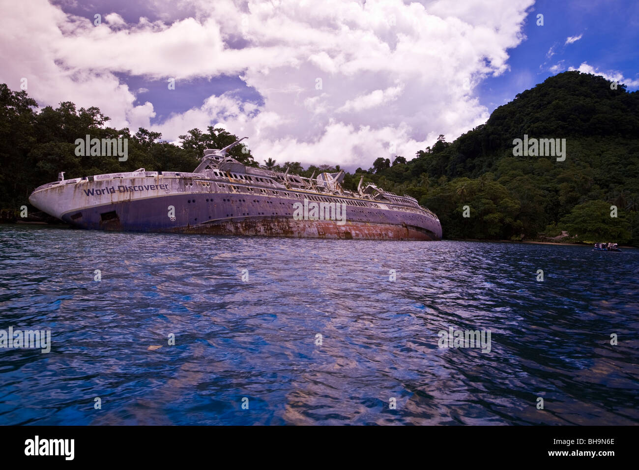 World discoverer ship hi-res stock photography and images - Alamy