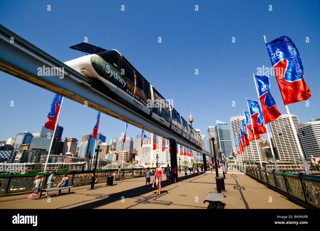 Darling Harbour Monorail Pyrmont Bridge Sydney // SYDNEY, Australia — A ...