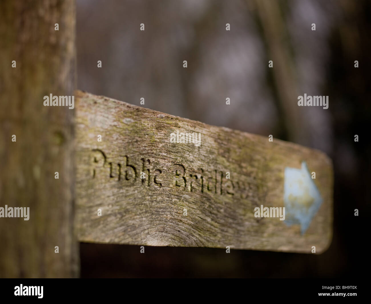 Public bridleway route hi-res stock photography and images - Alamy
