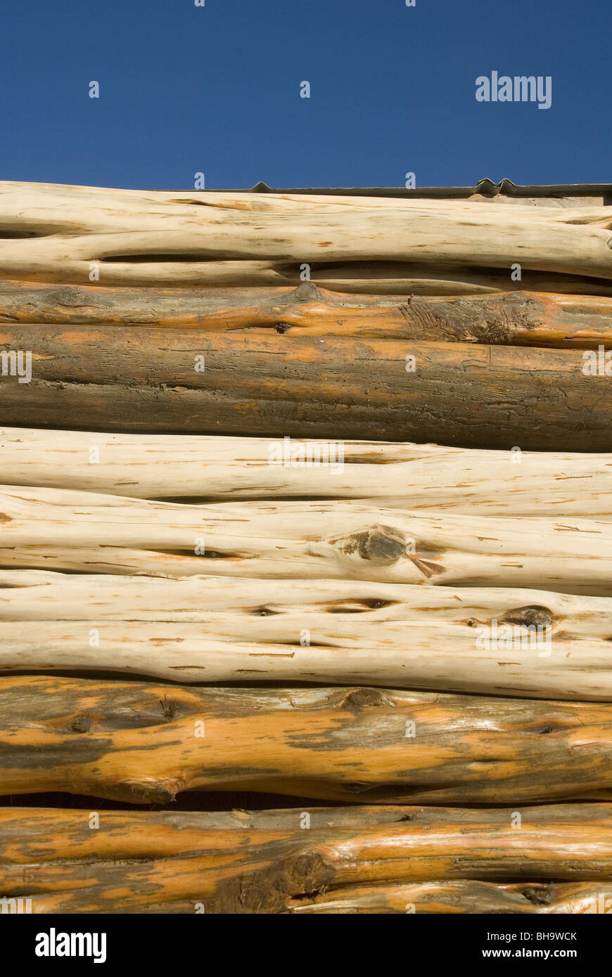 Cedar fence posts hi-res stock photography and images - Alamy