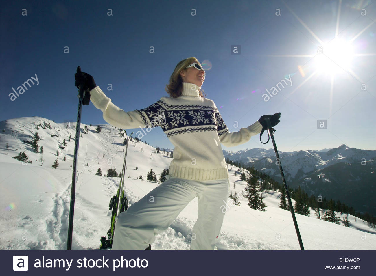Berge Eine Frau Stock Photos & Berge Eine Frau Stock Images - Alamy