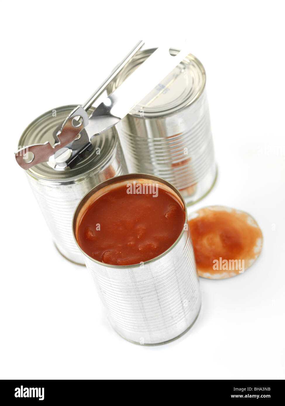 Tinned tomatoes hi-res stock photography and images - Alamy