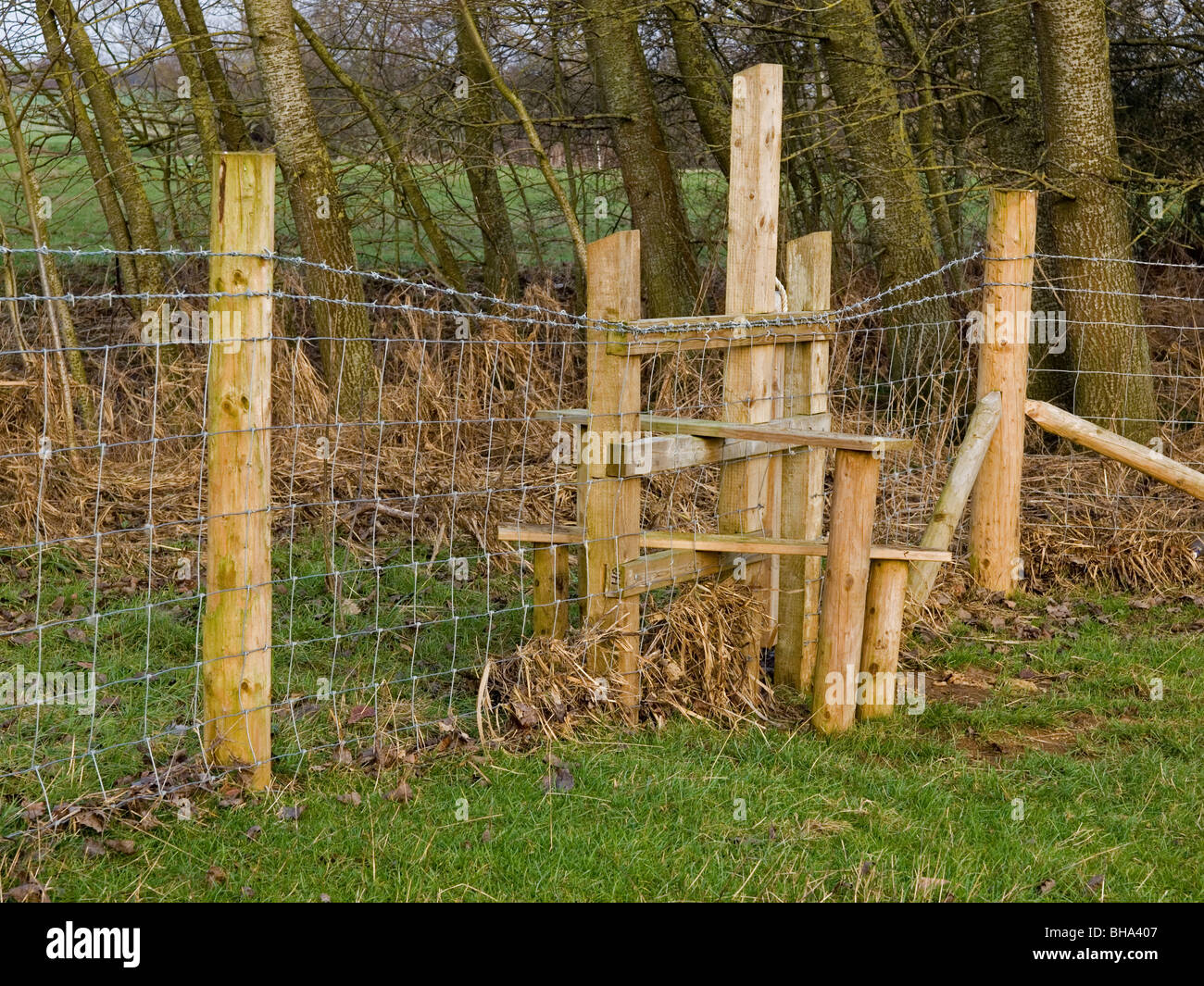 Sheep stile hi-res stock photography and images - Alamy
