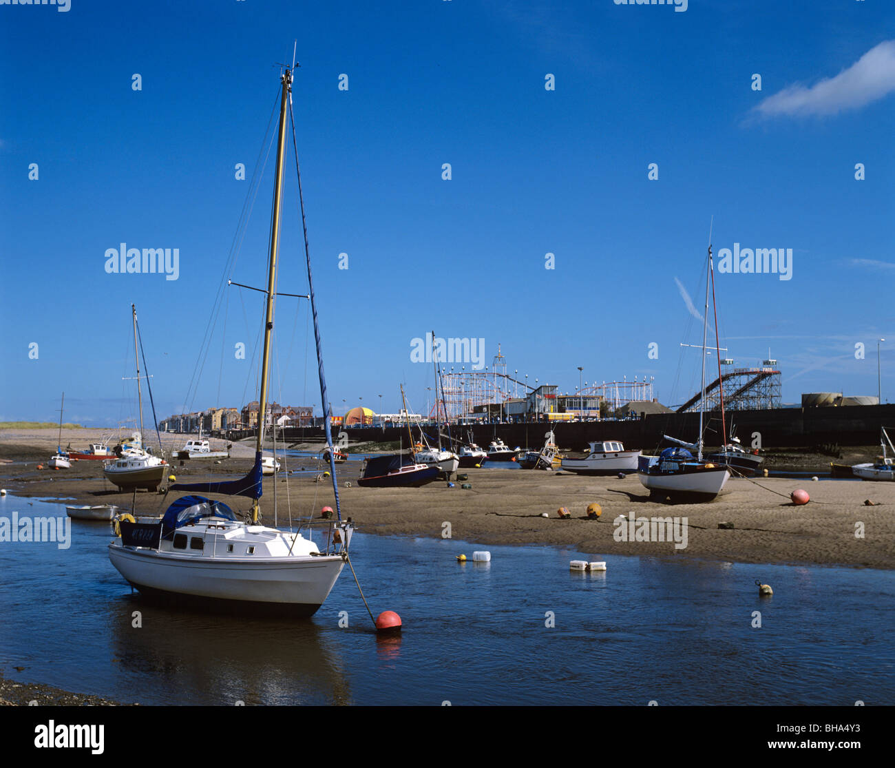 Rhyl seafront hi-res stock photography and images - Alamy