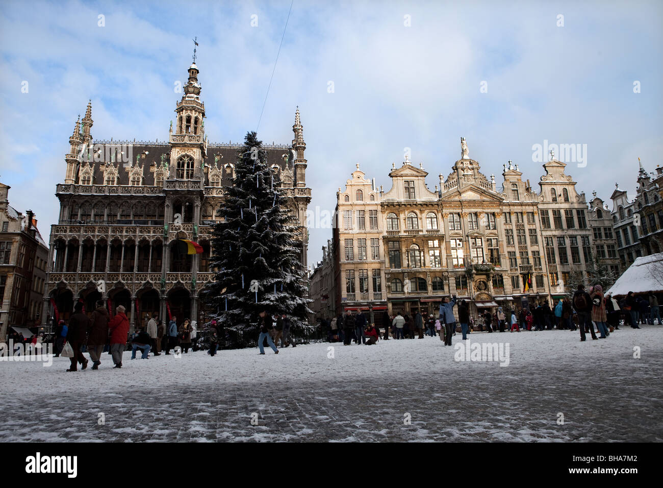 Brussels belgium snow hi-res stock photography and images - Alamy