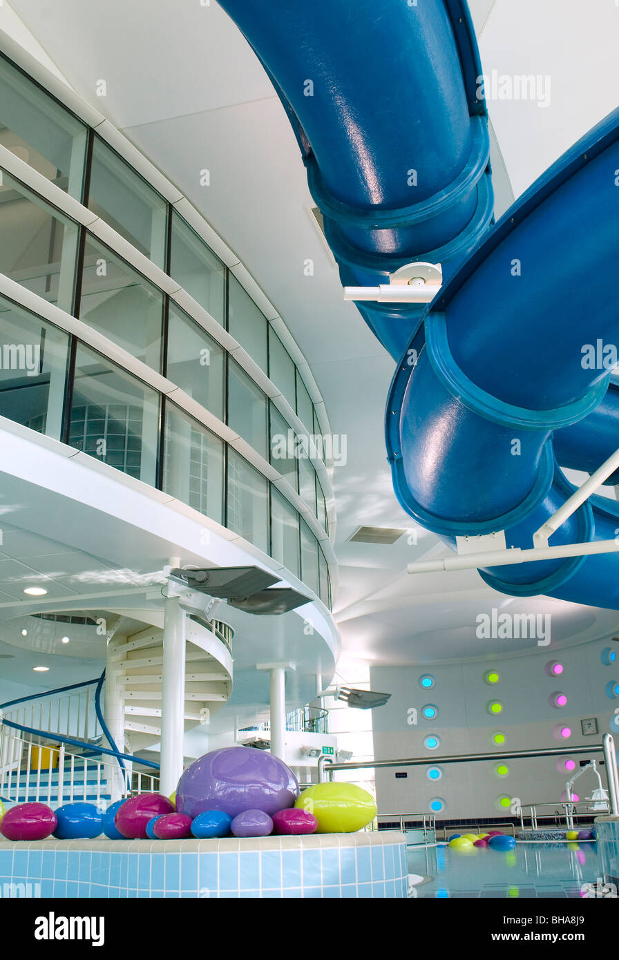 Leisure Centre Pool Stock Photos & Leisure Centre Pool Stock Images - Alamy