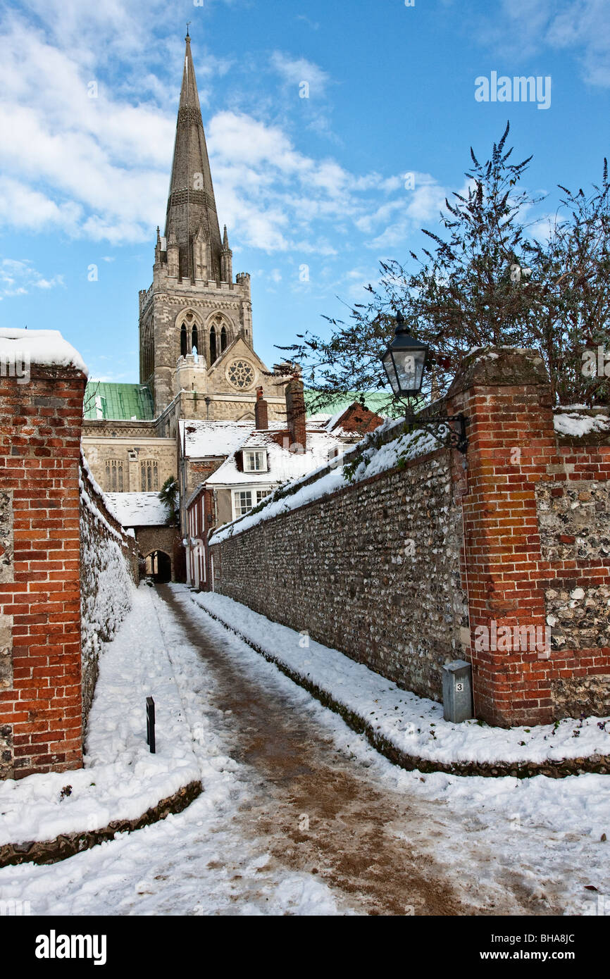 St Richards Walk and Chichester Cathedral West Sussex in the Snow ...