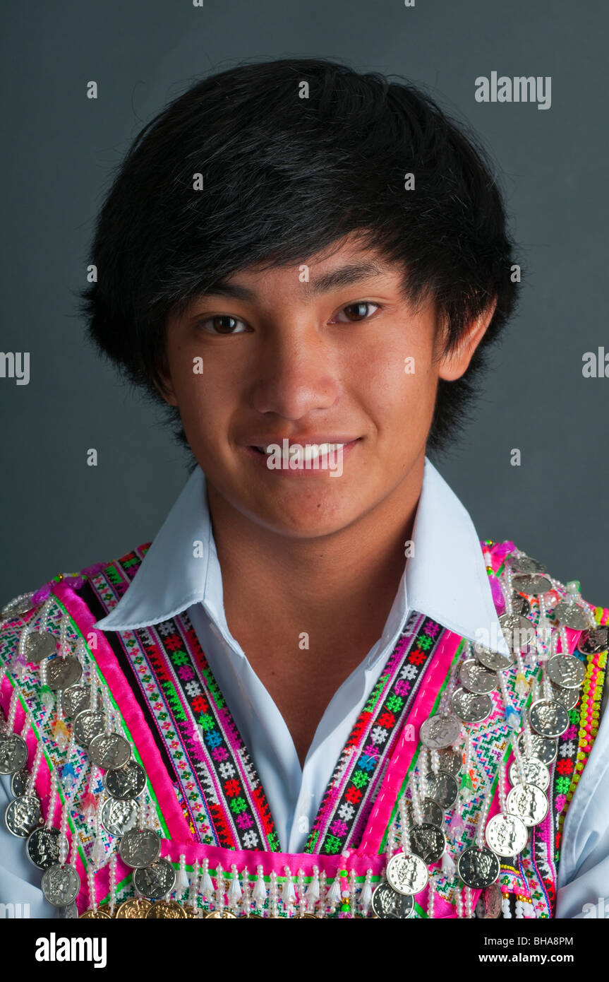 Hmong hi-res stock photography and images - Alamy