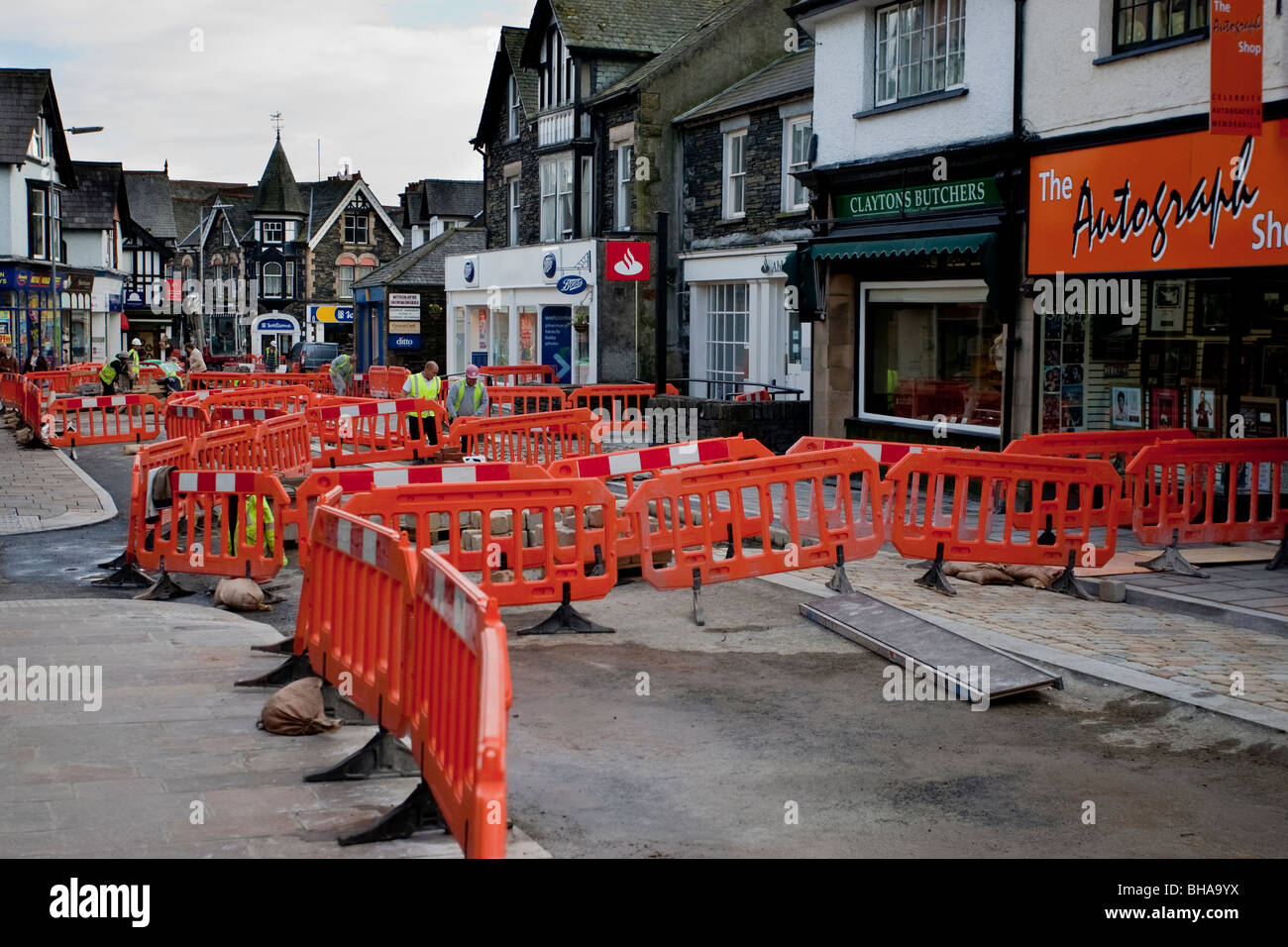Road works - No trip barrier -Chapter 8 barrier temporary site fencing ...