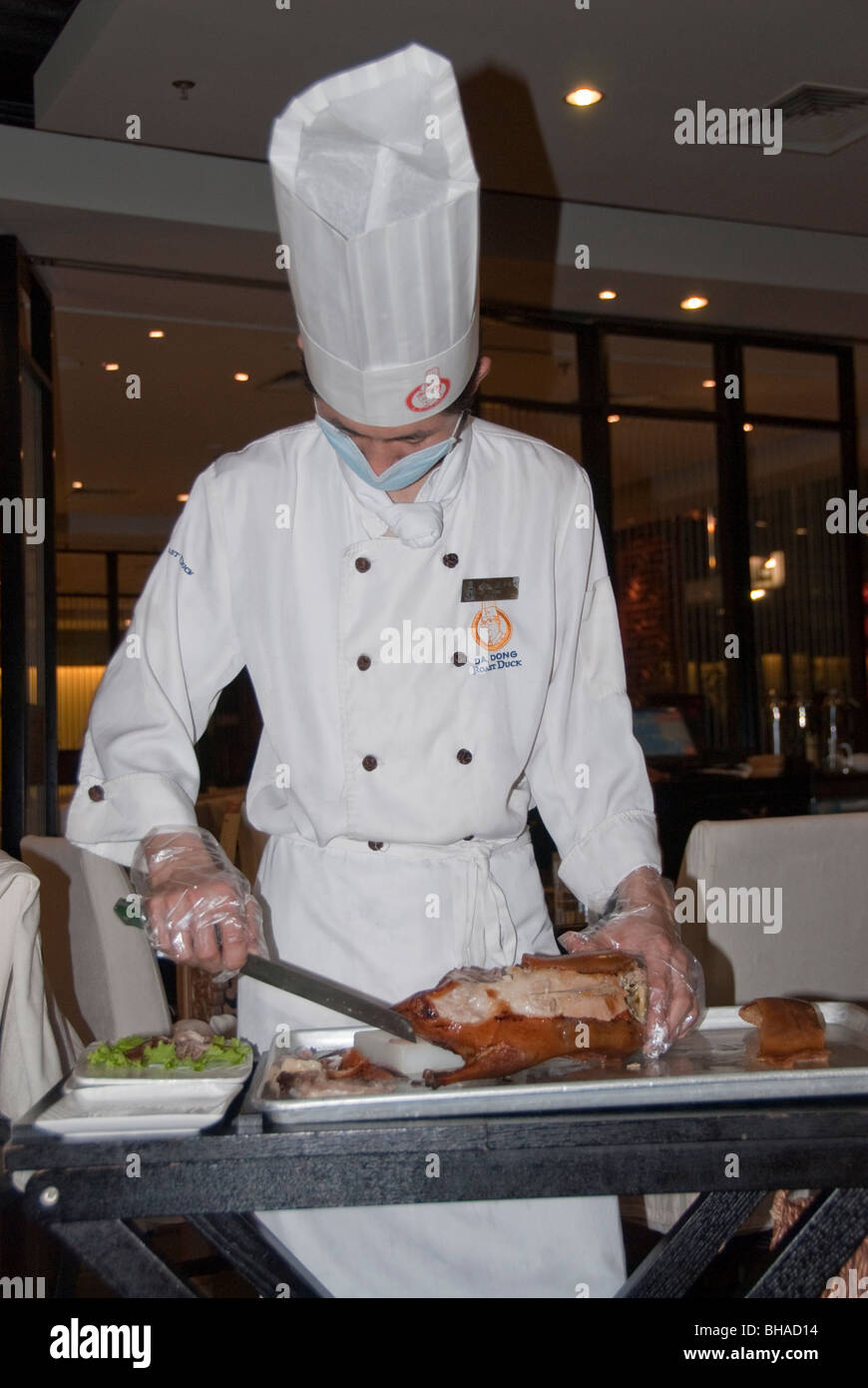 Beijing chinese food chef peking duck hi-res stock photography and ...