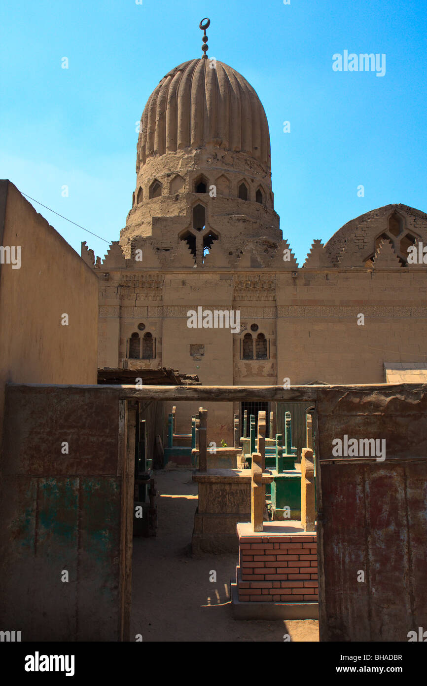 Africa cairo egypt northern cemetery hi-res stock photography and ...