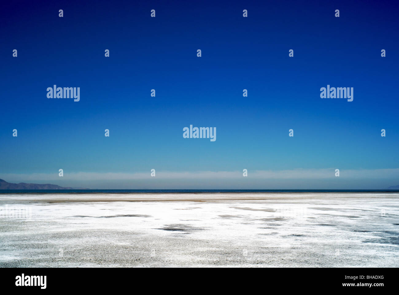 Salt lake bed hi-res stock photography and images - Alamy