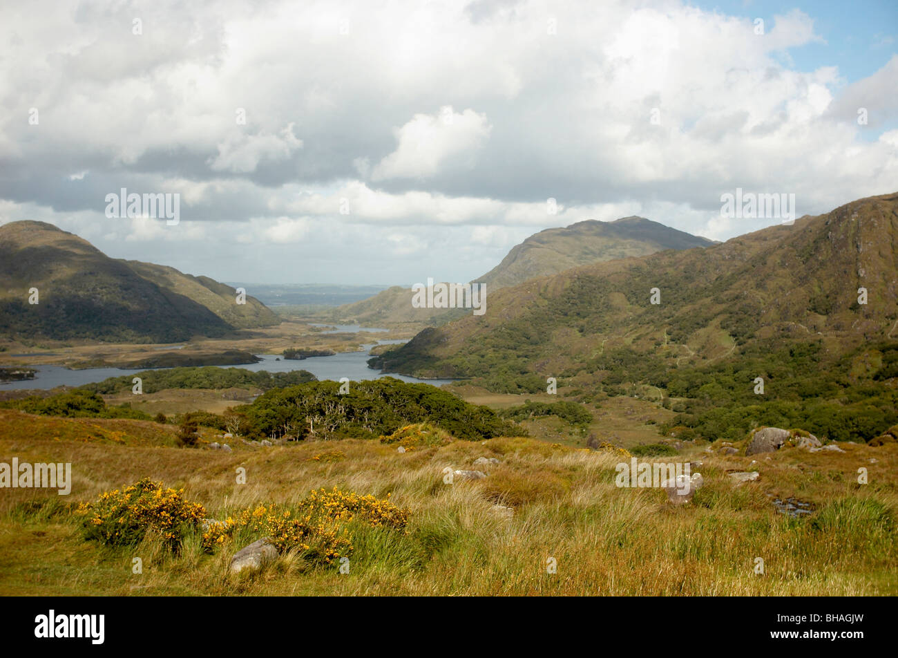 Ladies view ireland hi-res stock photography and images - Alamy