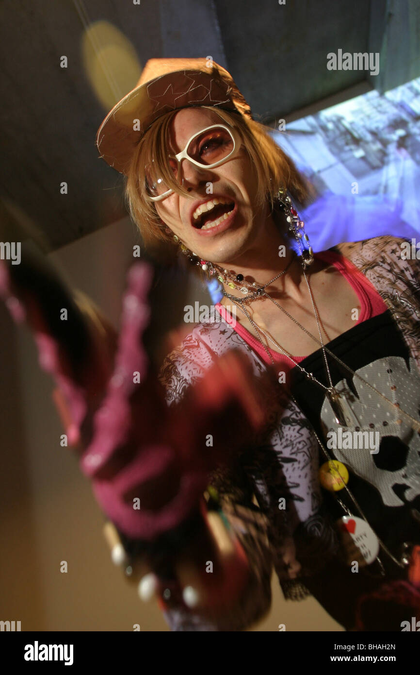 Absolut vodka japan hi-res stock photography and images - Alamy