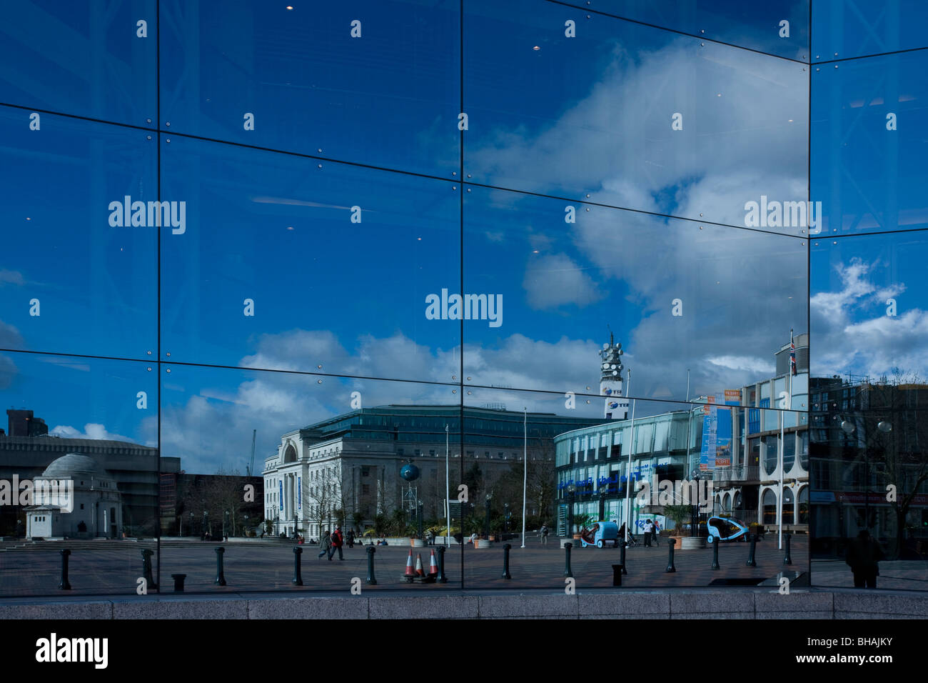 Reflection of Centenary Square ,Birmingham, England Stock Photo - Alamy
