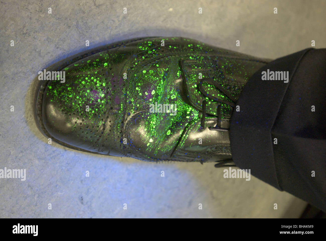 Smartwater Dna Forensic Marking High Resolution Stock Photography and ...