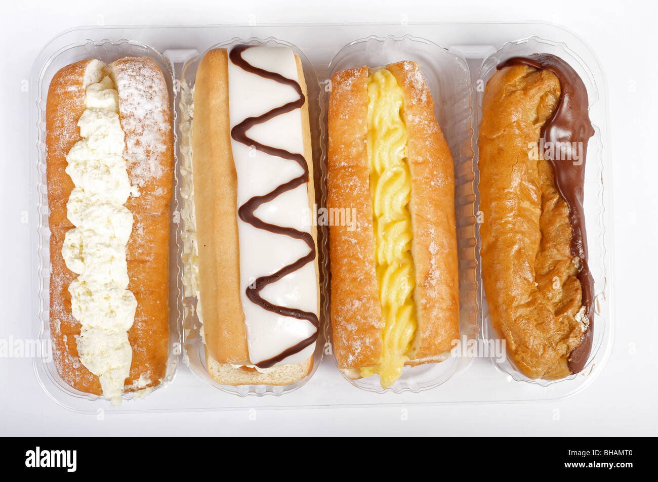 Fresh cream icing hi-res stock photography and images - Alamy