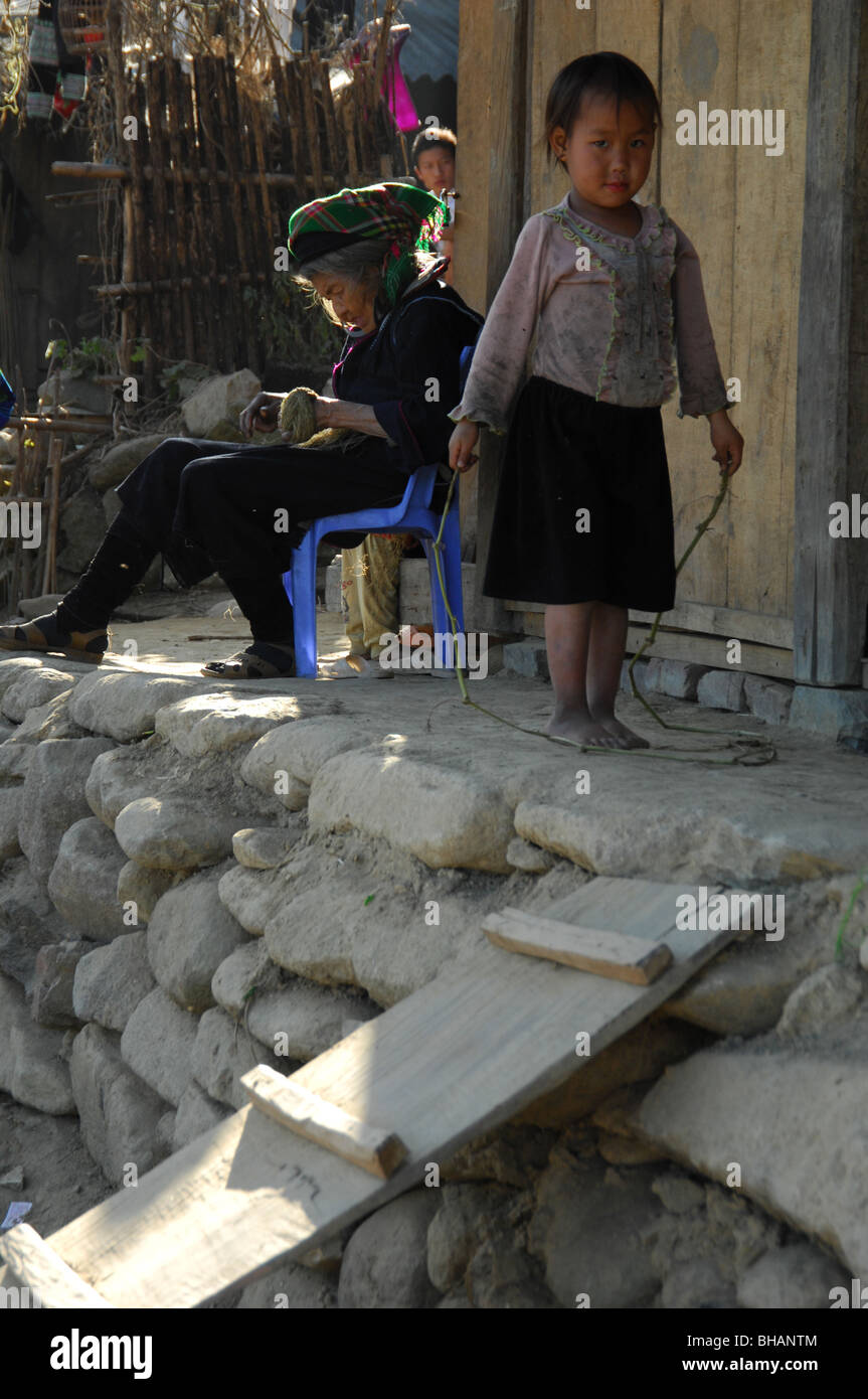 black hmong child, ta phinh , near sapa , vietnam Stock Photo - Alamy