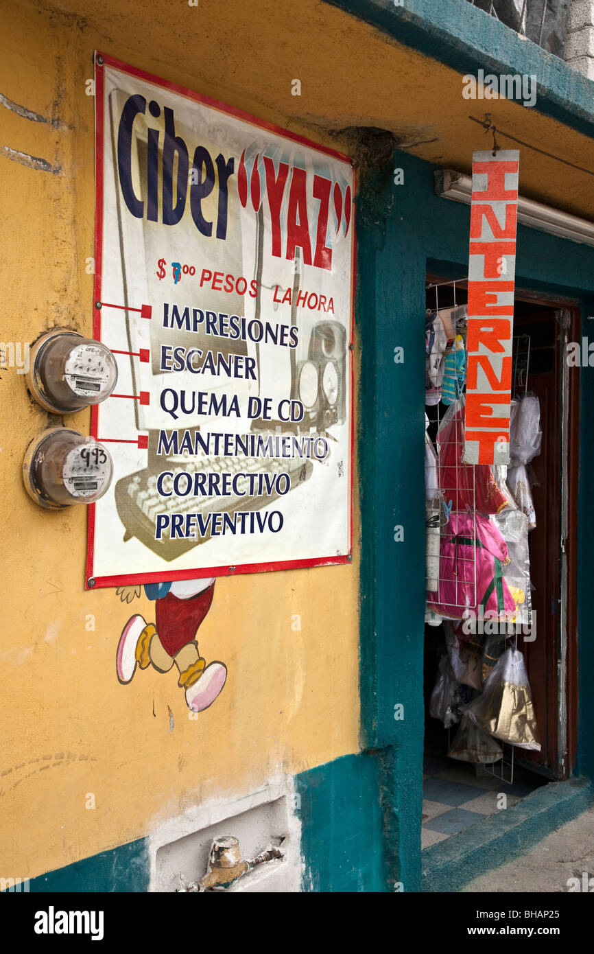 Oaxaca sign hi-res stock photography and images - Alamy