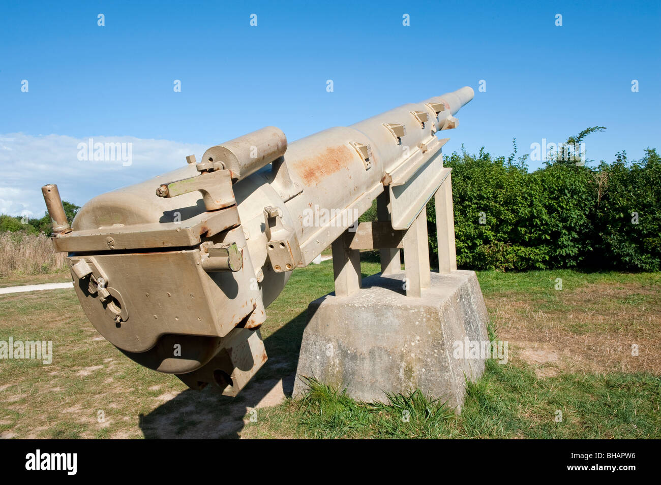 German howitzer ww2 hi-res stock photography and images - Alamy