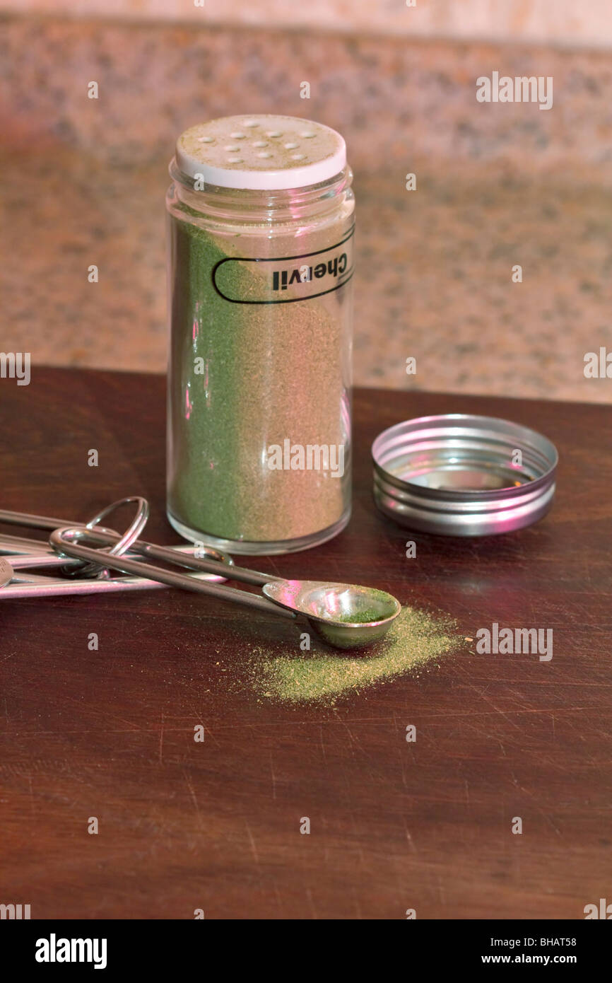 Chervil herb hi-res stock photography and images - Alamy