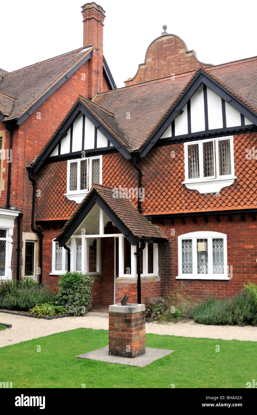 Tring Natural History Museum, Hertfordshire, UK Stock Photo - Alamy Tring Natural History Museum, Hertfordshire, UK Stock Photo - Alamy