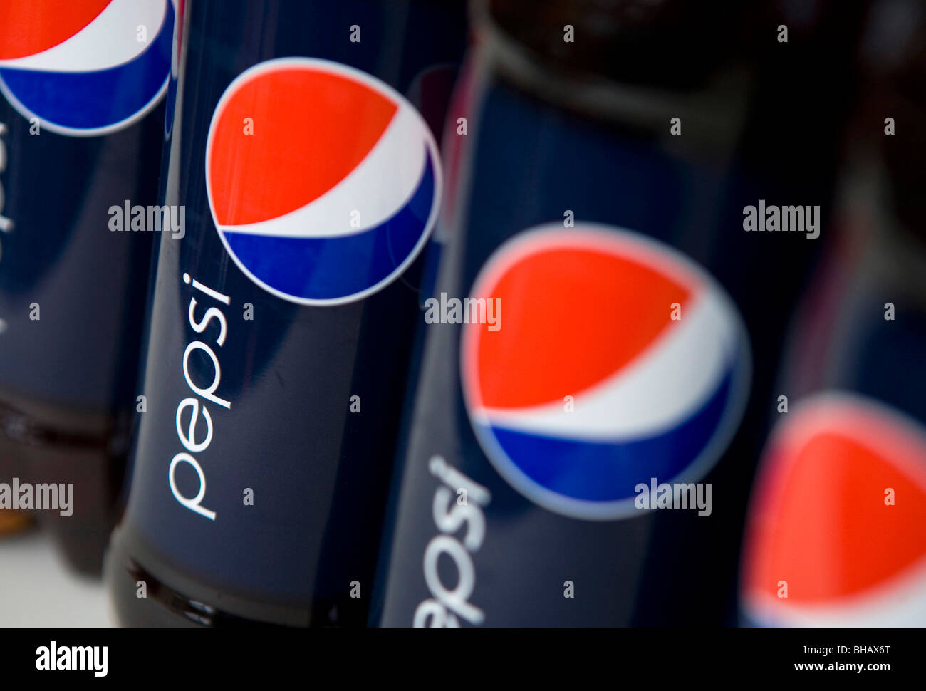 Pepsi bottles bottle hi-res stock photography and images - Alamy