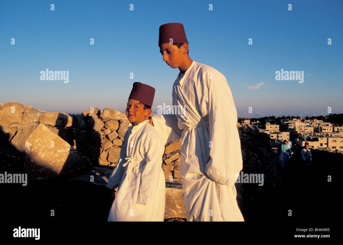Samaria, Samaritan pilgrimage To Mount Gerizim done on Passover ...