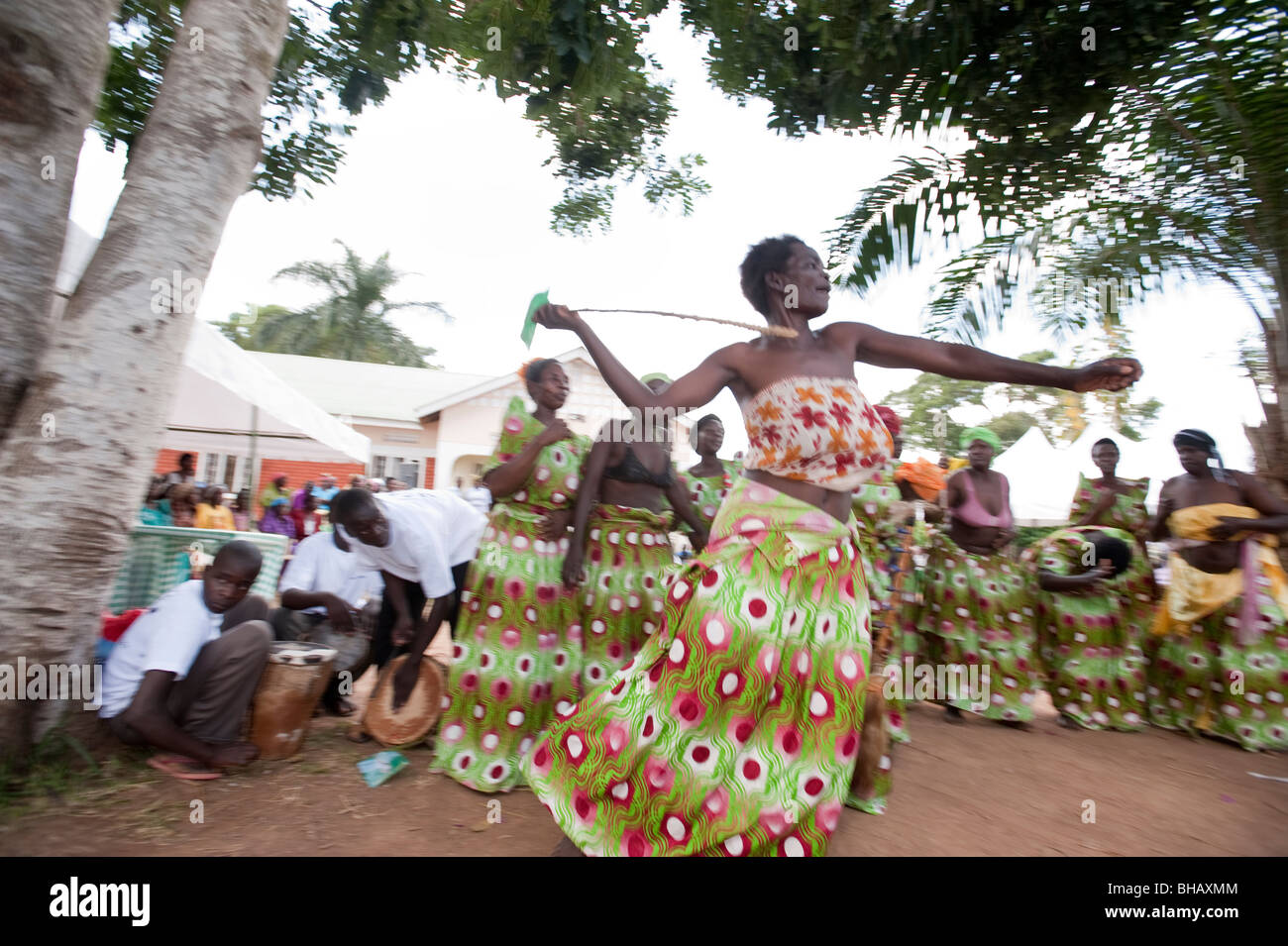 Traditional welcoming dance in Kadama Uganda Africa Stock Photo - Alamy