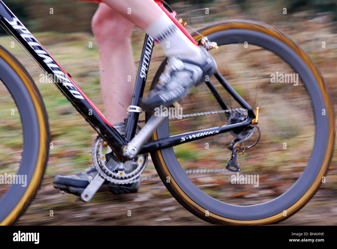 Cross cycle race hi-res stock photography and images - Alamy
