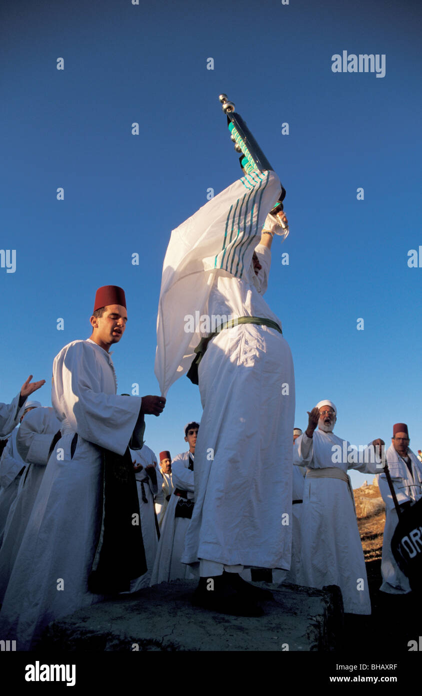 Samaria, Samaritan pilgrimage To Mount Gerizim done on Passover ...