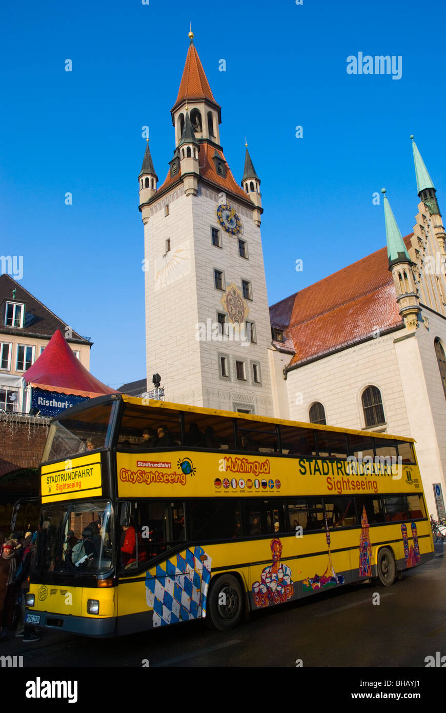 Bus sightseeing munich hi-res stock photography and images - Alamy